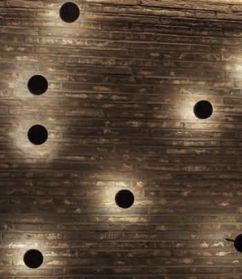 PinUp for floors and walls. Perfect to outside lightning - ONE A