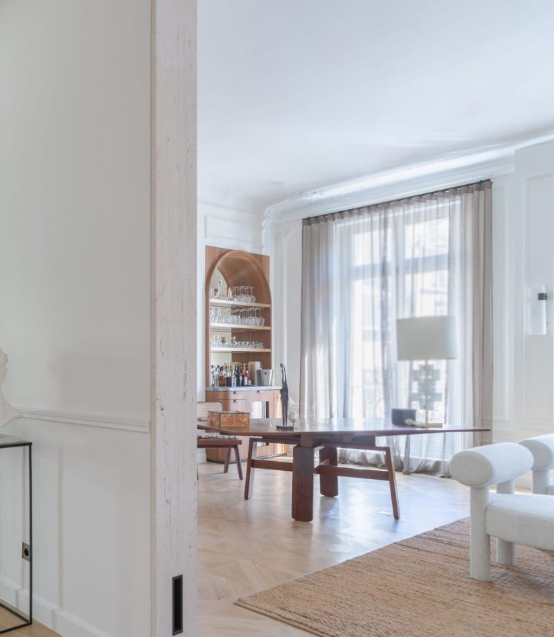 Kelly Boukobza 'Avenue Rapp' - Paris - ONE A