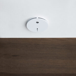 STORM Medium smoke detector with relay output - Be inspired