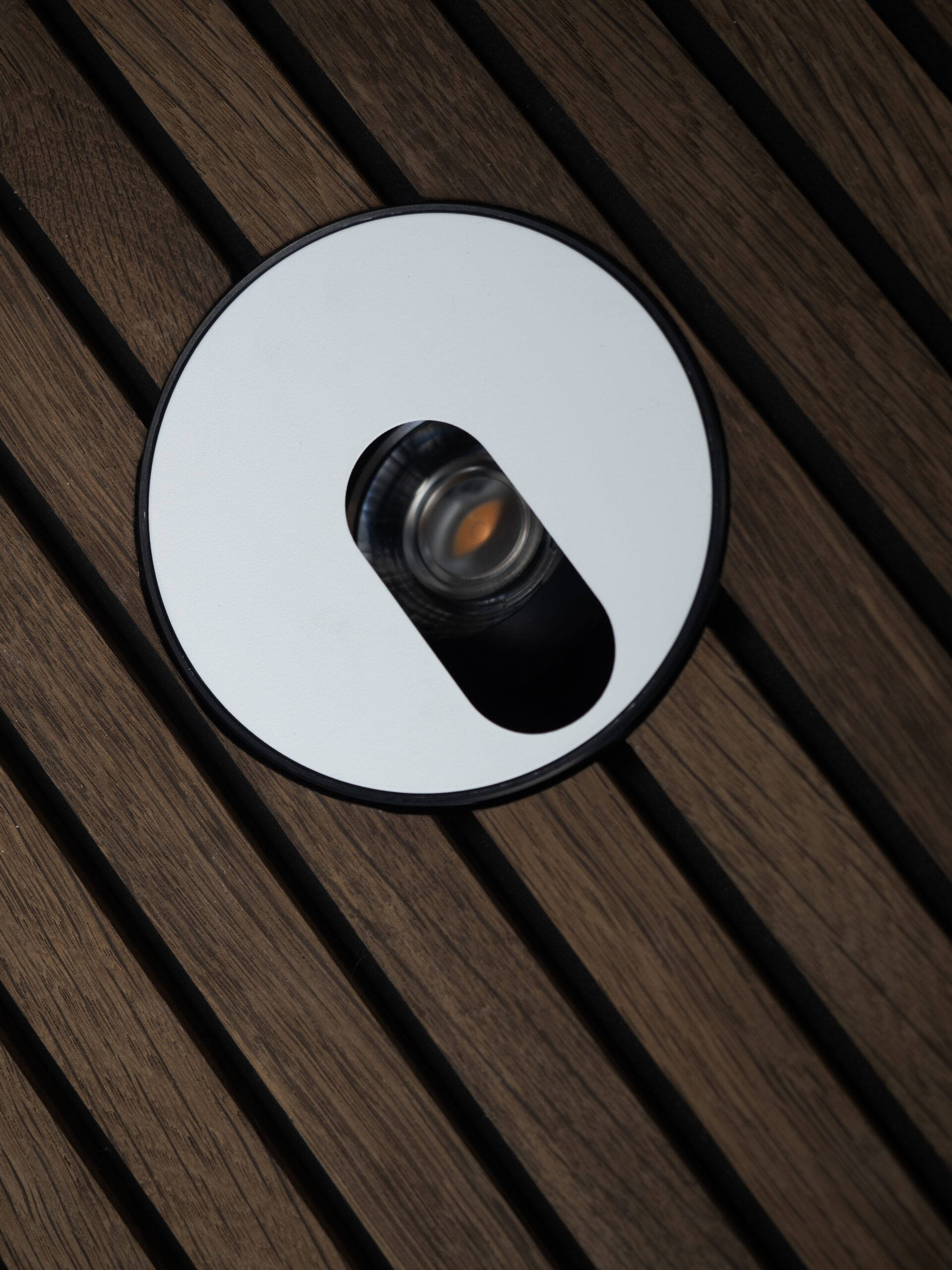 Storm Medium Oval – Recessed Spotlight for Seamless Integration